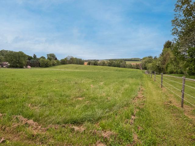 2412 Old Route 422 East
