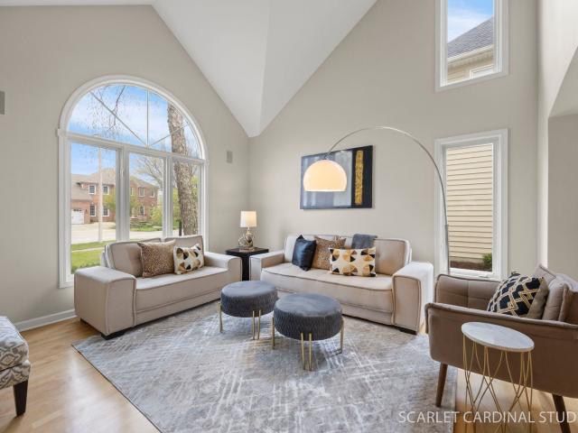 2412 Comstock Court