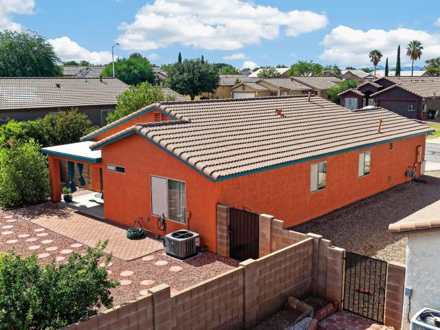 2412 copper sky drive