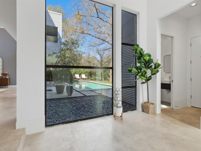 2412 Helena St, Houston, TX 77006 | MLS #86428