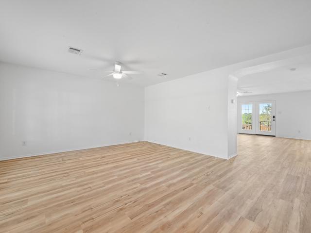 2412 Regal Park Ln