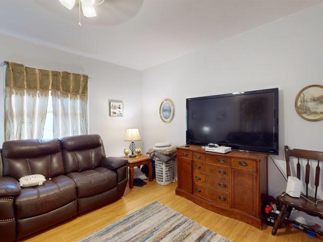 2412 S B St, Elwood, IN 46036 | MLS #202605