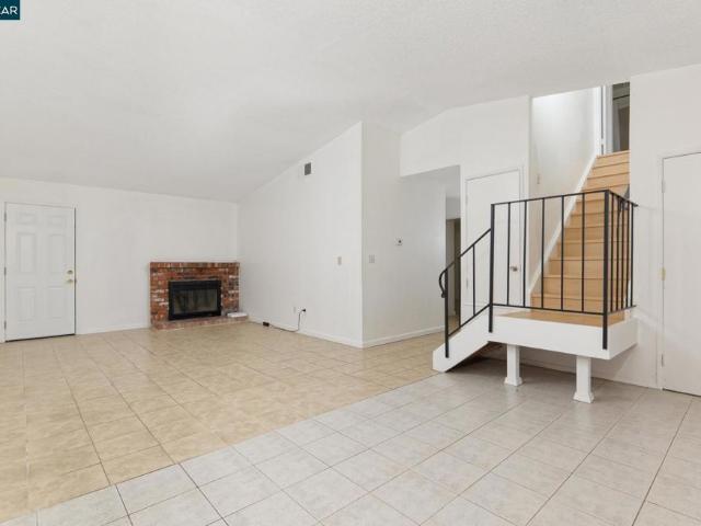 2412 Sequoia Dr