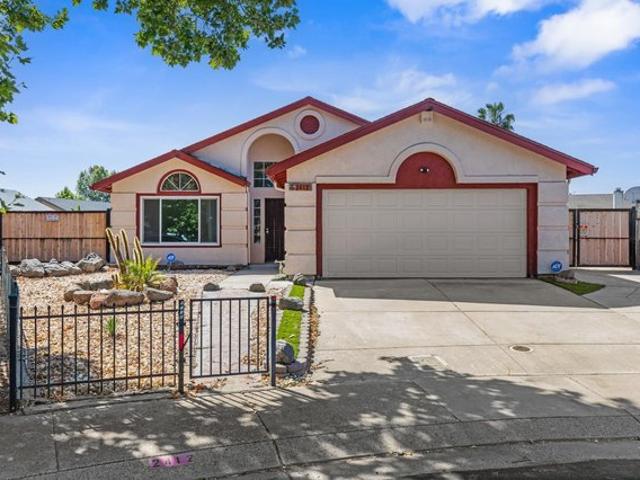 2412 Silverado Ct, Stockton, CA 95206