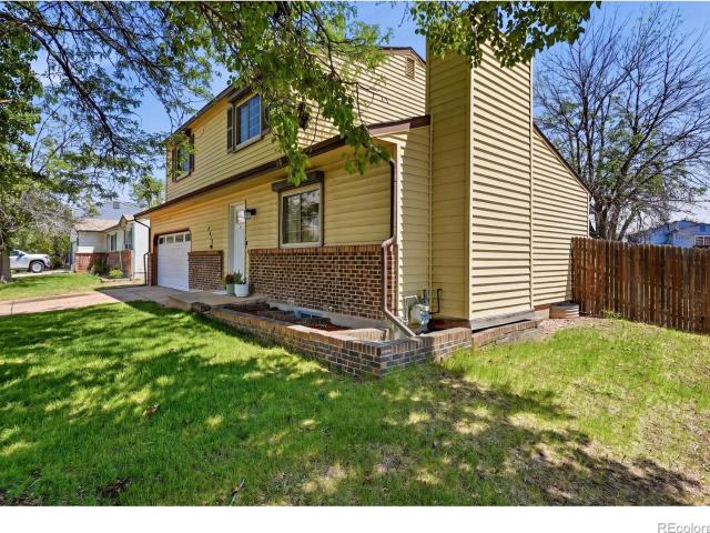 2412 Tulip Street