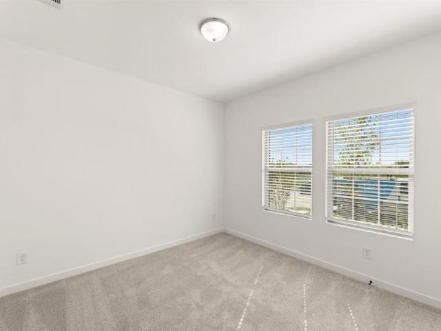 2412 Yaupon Way