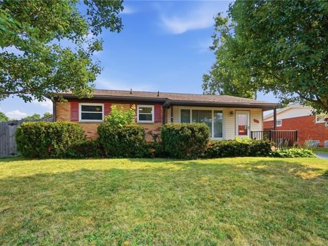 2413 Olson Dr, Kettering, OH 45420
