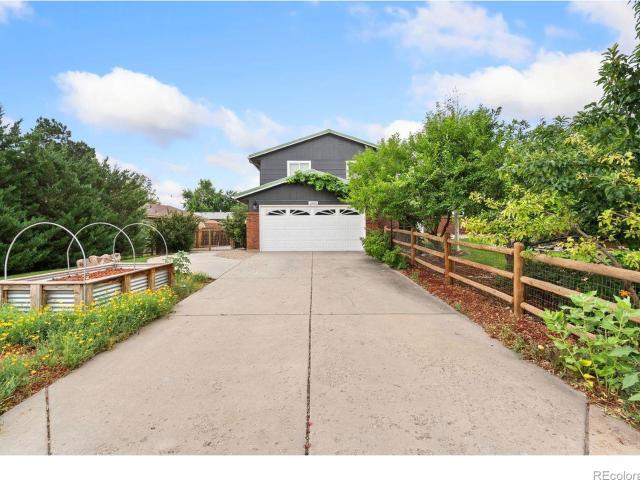2413 Cheviot Drive