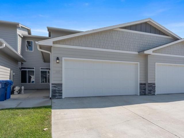 2413 E Copalis Pl, Sioux Falls, SD 57108