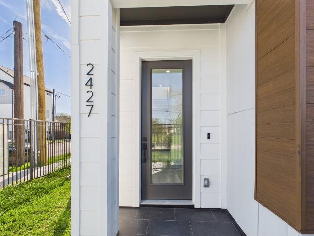 2413 Harrington St, Houston, TX 77026 | MLS #50714