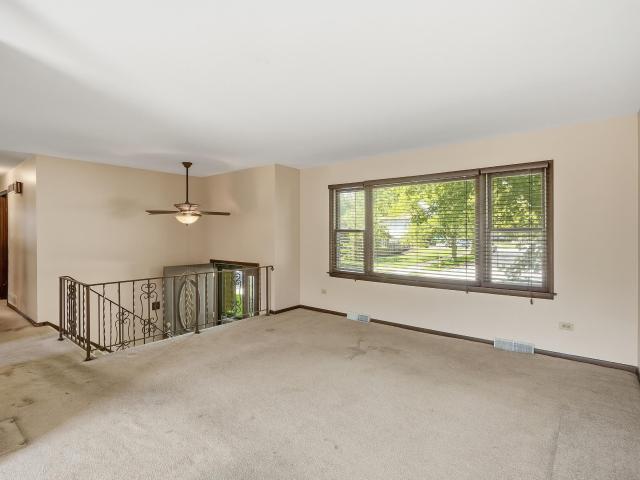 2413 Hickory Drive