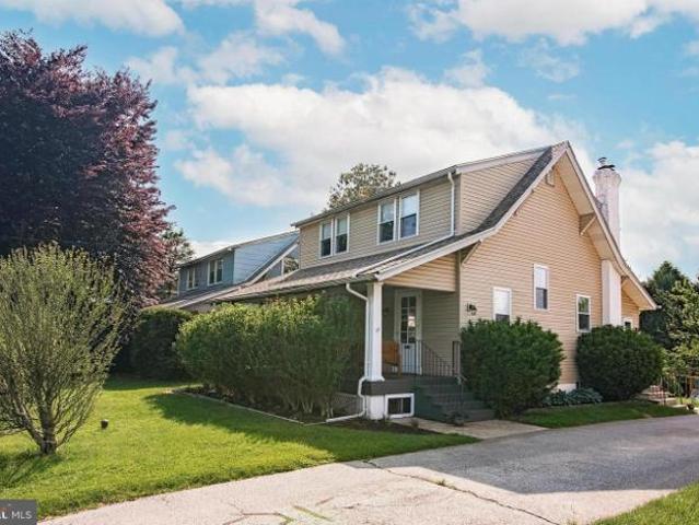 2413 Swede Rd, Norristown, PA 19401