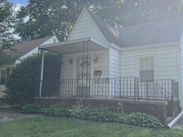 2413 S 8th St, Springfield, IL 62703
