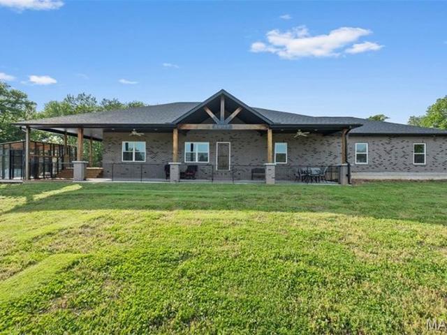 241 County Road 226, Cape Girardeau, MO 63701