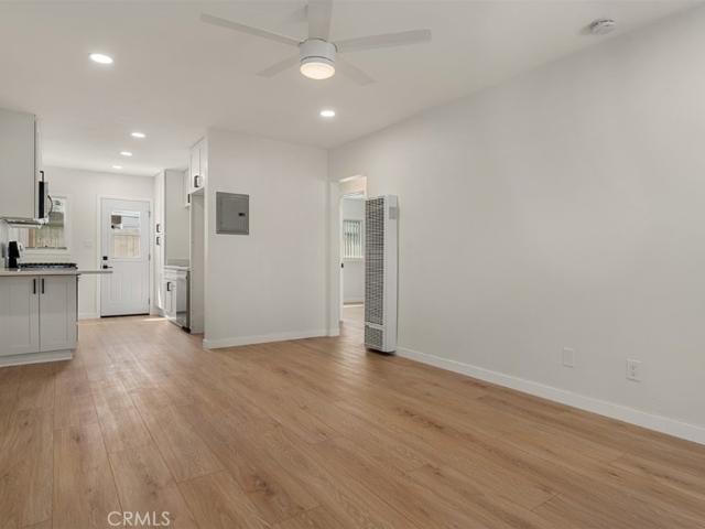 241 Costa Mesa St, Unit B