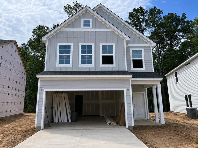 241 Central Creek Dr, Goose Creek, SC 29445