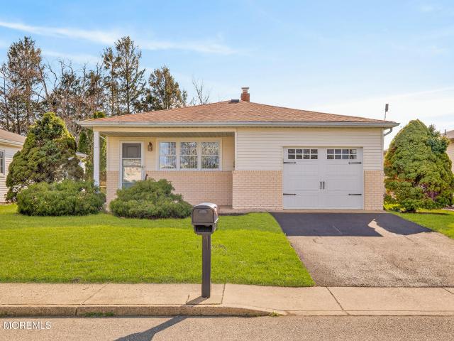 241 Charlotteville Drive N