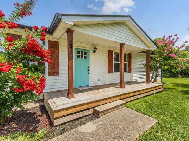 241 Curd Rd