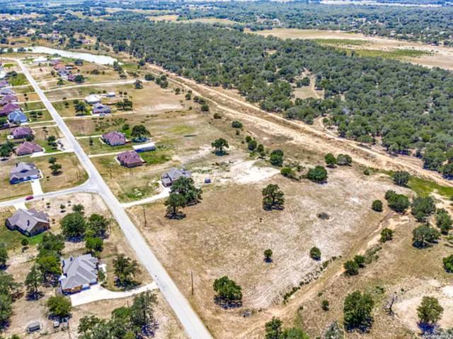 241 Abrego Lake Dr, Floresville, TX 78114 | MLS #1857 | Compass