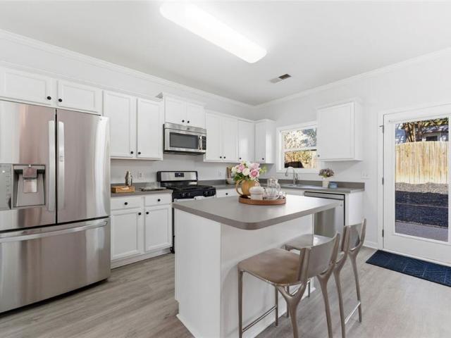 241 Ascott Lane