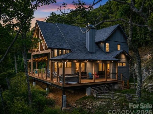 241 Ataya Trl, Maggie Valley, NC 28751