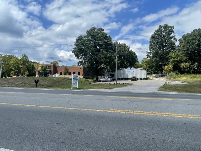 241 Bear Creek Pike