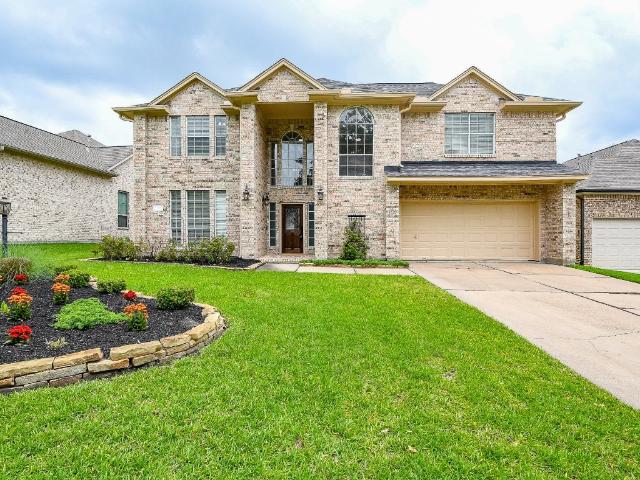 241 Blue Hill Dr, Montgomery, TX 77356 | MLS #68752 | Compass