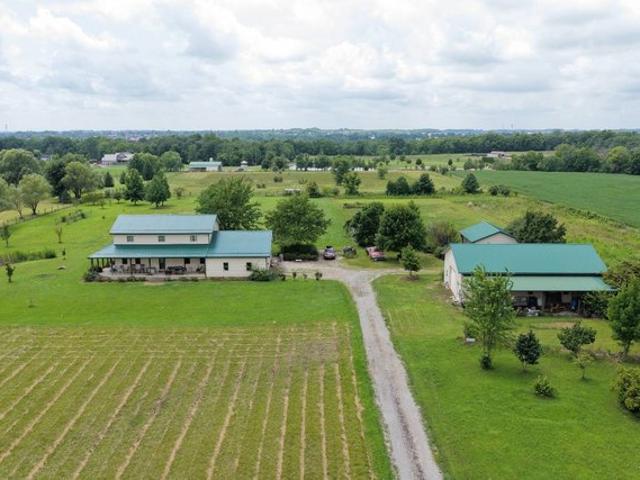 241 Blain Ln, Greenfield, OH 45123