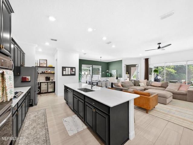 241 Dosel Ln, Saint Augustine, FL 32095