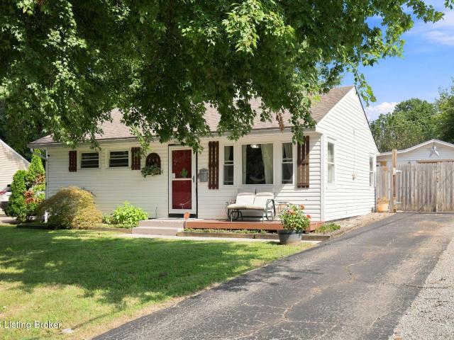 241 Derby Ave