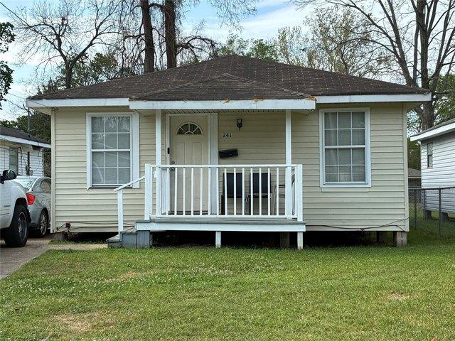 241 E Dudley Dr, Shreveport, LA 71104