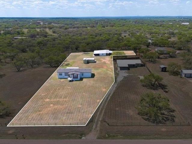 241 E Flag Creek Ranch Rd, Llano, TX 78643
