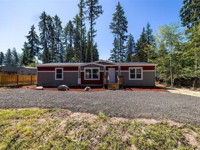 241 E Park Loop, Shelton, WA 98584