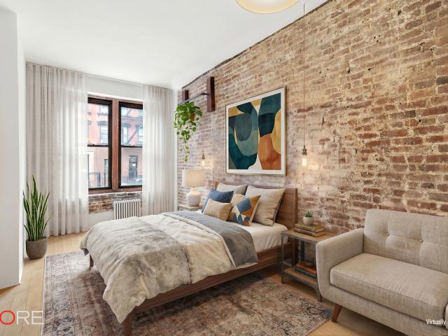 241 East 7th Street, New York, NY