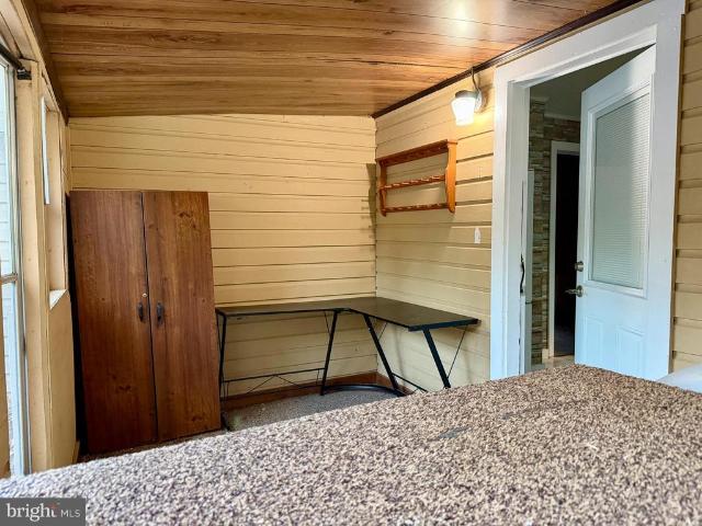 241 Harpers Hollow Lane