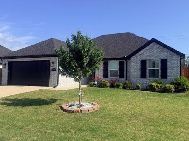 241 Idaho Ave, Farmington, AR 72730