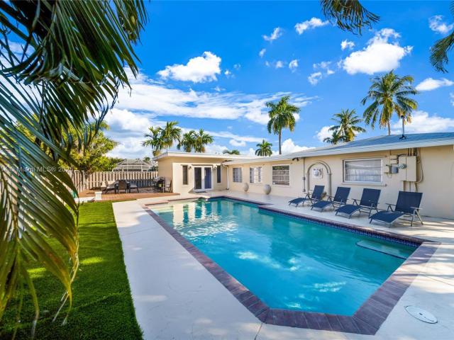 241 Oceanic Ave, Lauderdale By The Sea FL 33308 Lauderdale By The Sea