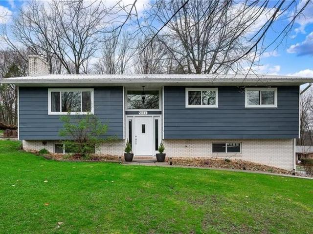 241 LA Ray Dr, Butler, PA 16001