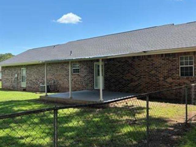 241 Lakewood Dr