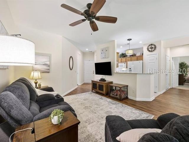 241 Landing Ln, Bluffton, SC 29909
