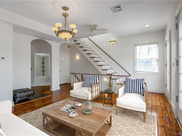 241 Main Street 2
