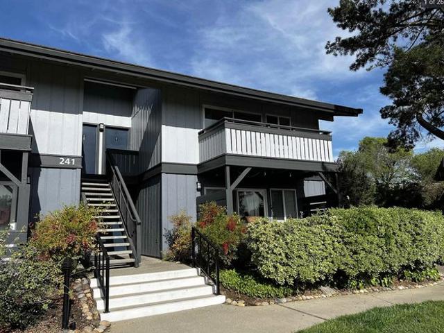 241 Masters Ct Apt 1, Walnut Creek, CA 94598