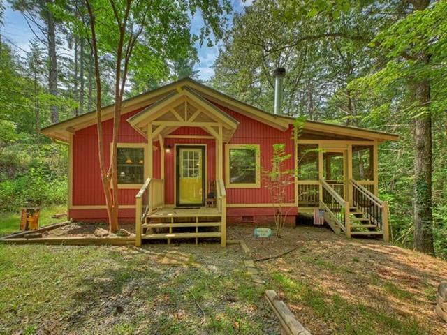241 Mystic Ln, Blue Ridge, GA 30513