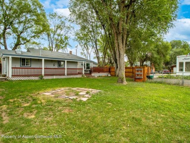 241 N 4th St, Silt, CO 81652