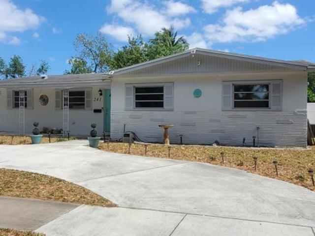 241 N 68th Ave, Hollywood, FL 33024