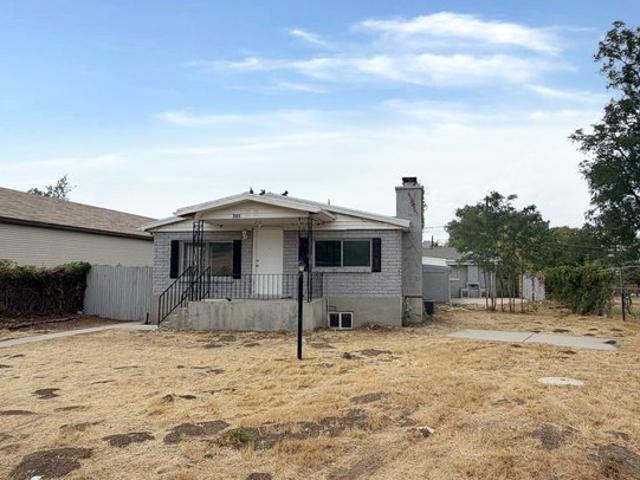 241 N 7th St E, Tooele, UT 84074