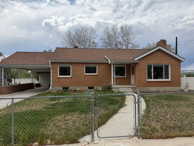 241 N 100 W, Mount Pleasant, UT 84647