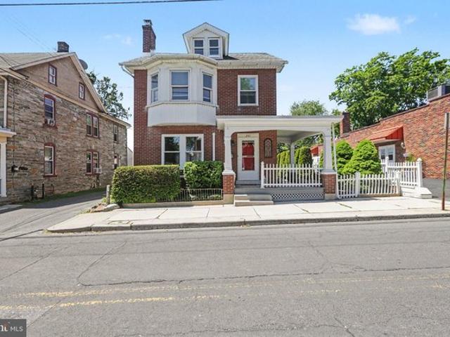 241 S 6th St, Lebanon, PA 17042