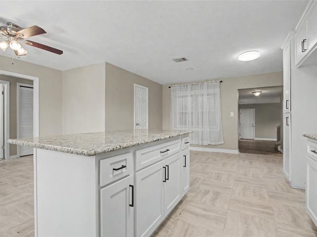241 S Masonic St, Bellville, TX 77418 | MLS #57502