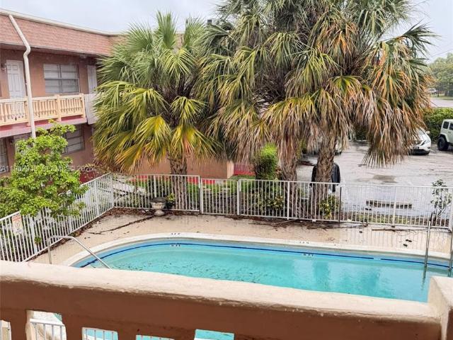 241 SE 9th Ave, Unit 206, Pompano Beach, FL 33060 | MLS #A11962 | Compass